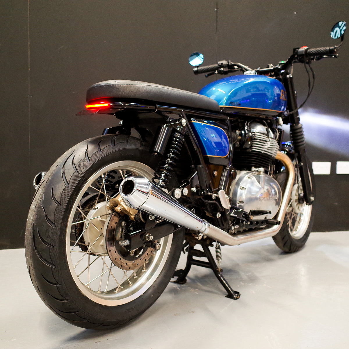 Royal Enfield Interceptor Brat Tracker – Poulson Creative Customs