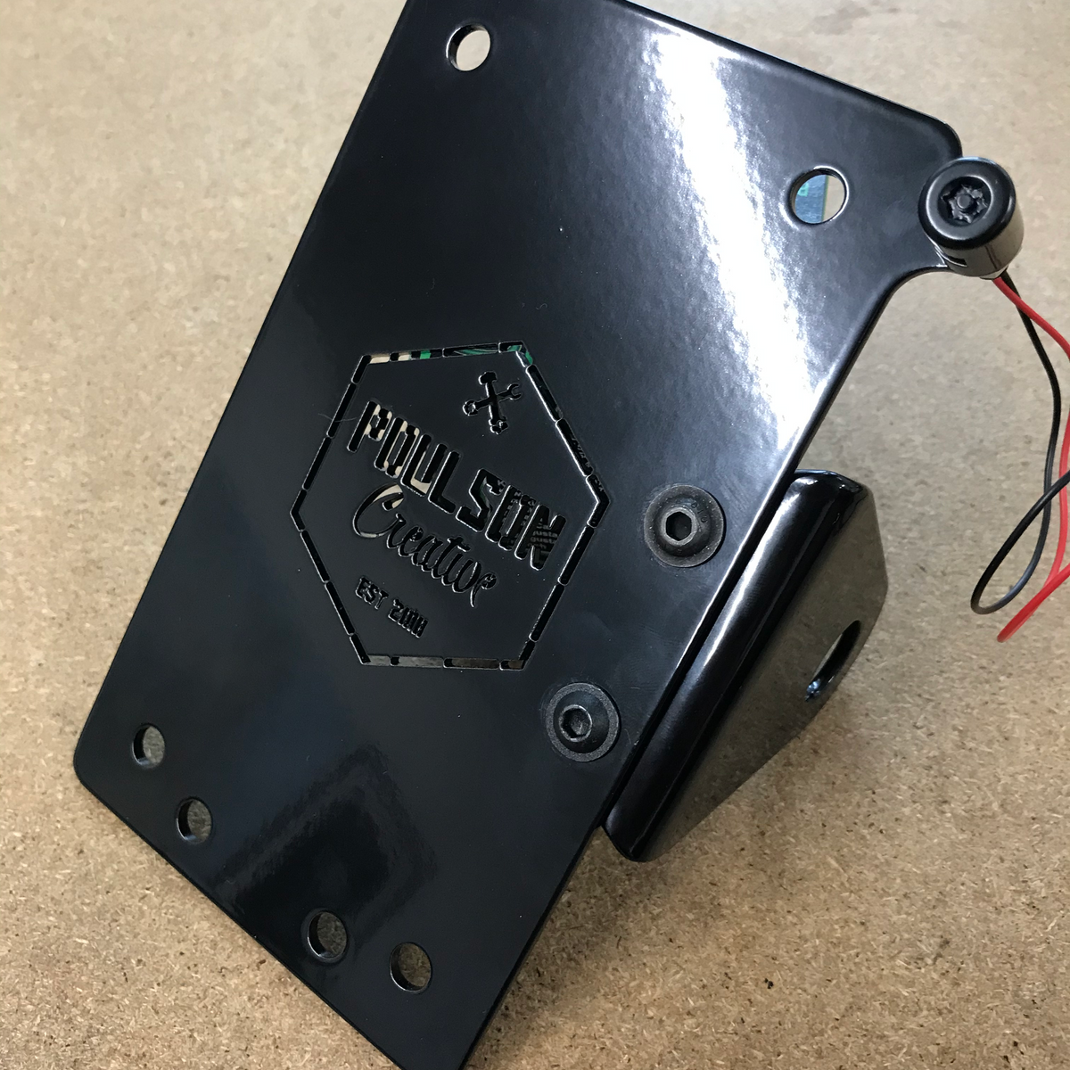 Poulson - Side Mount Number Plate Bracket with LED Bolt – Poulson ...